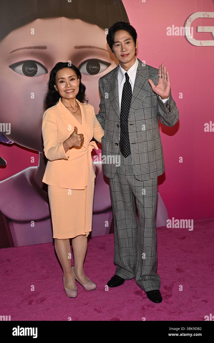 Sung sim hi-res stock photography and images - Alamy