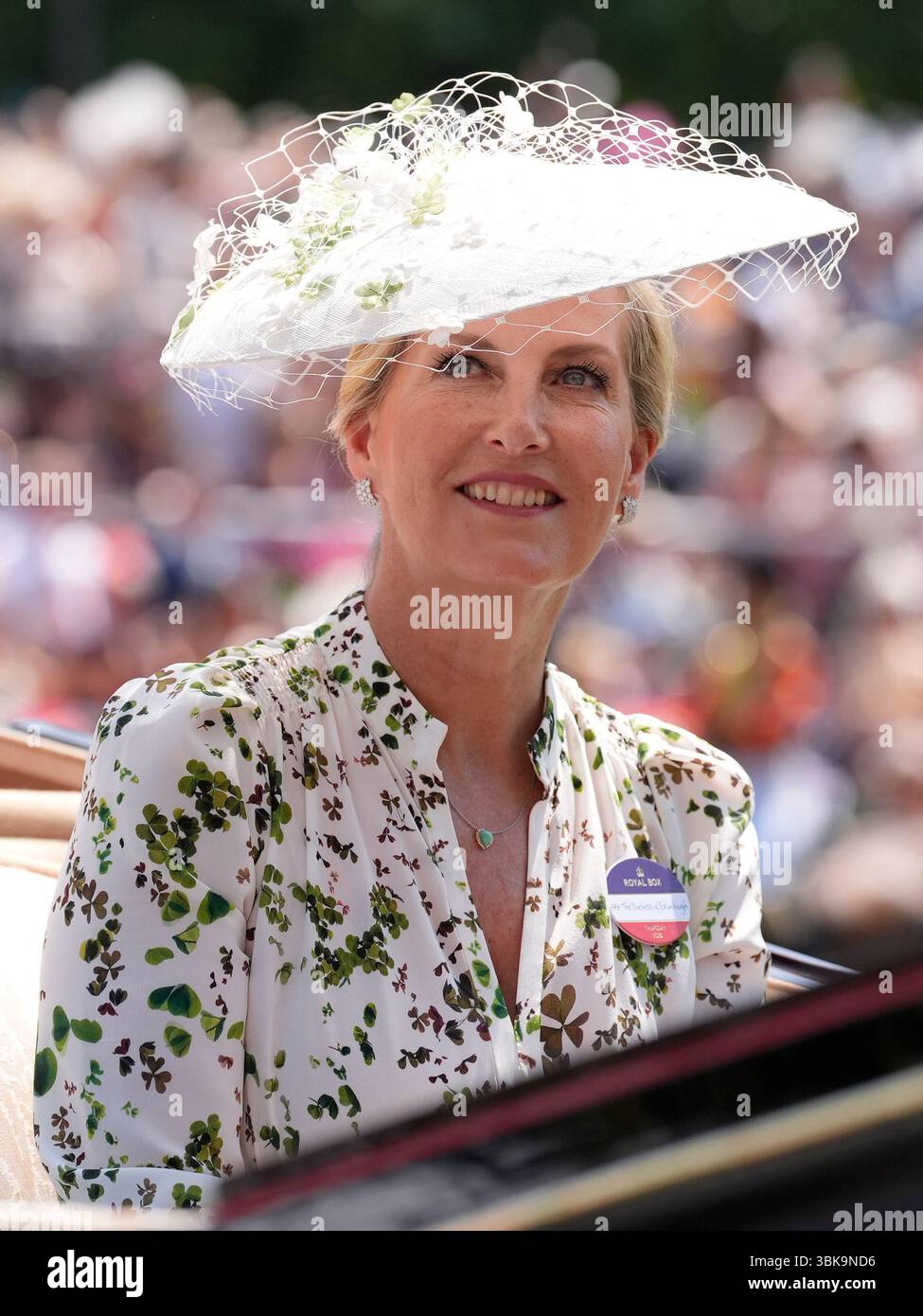 The Duchess of Edinburgh arrives on day three of Royal Ascot at Ascot ...