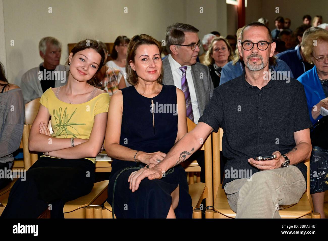 Mathias Blankenstein mit Ehefrau Alexandra und Tochter Clara bei der ...