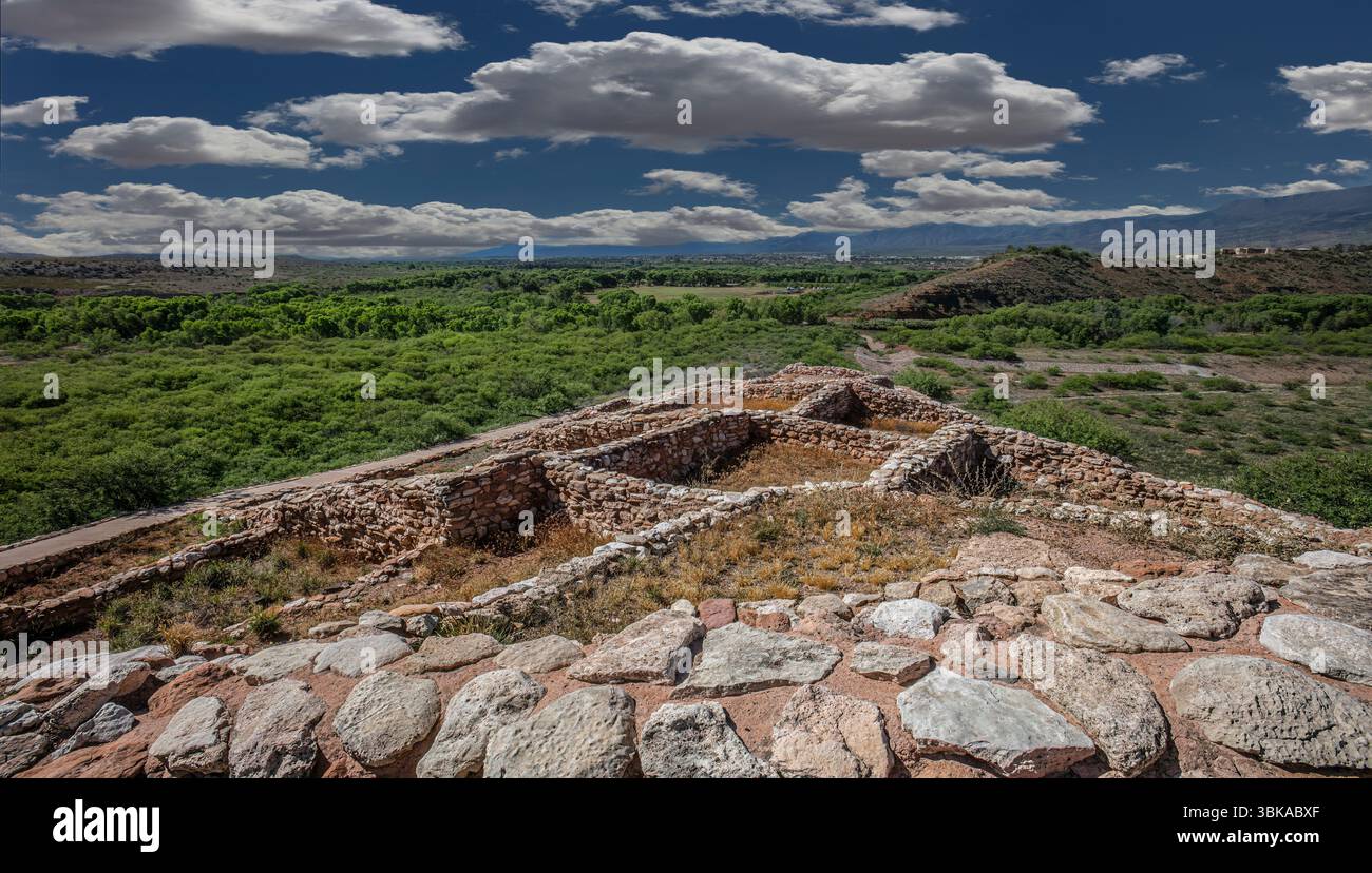 Tuzigoot National Monument Tuzigoot National Monument, located in the ...