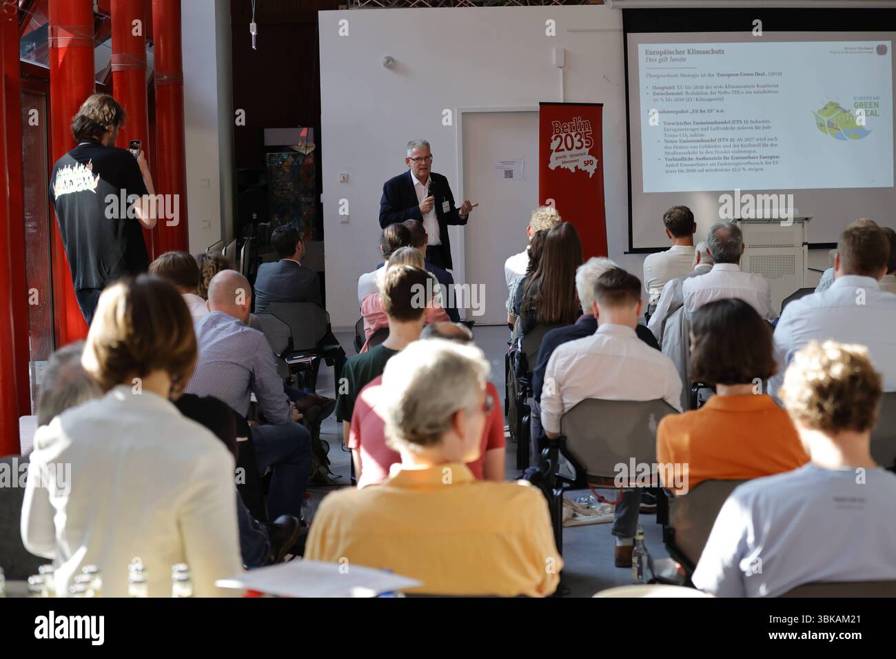 Helmut Kleebank MdB. Deutschland, Berlin, SPD Spandau und Forum Sozialer Klimaschutz der SPD ...