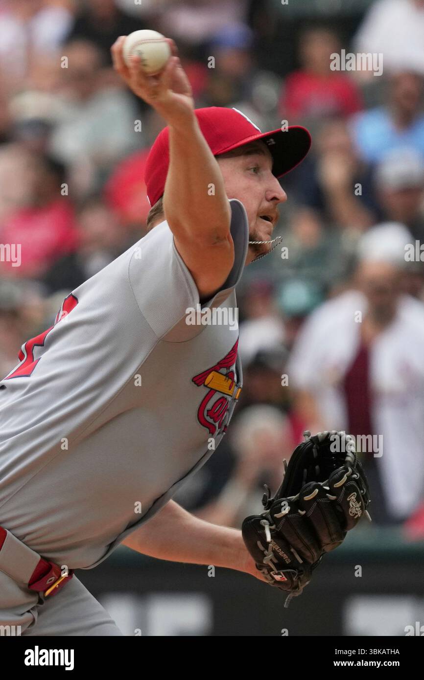 St. Louis Cardinals starting pitcher Erick Fedde throws against the ...