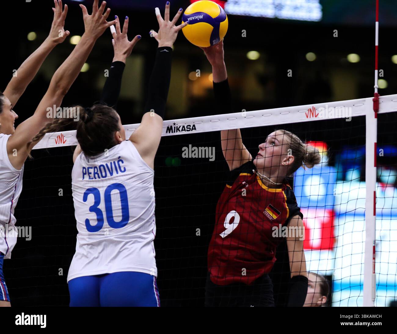 Belgrade, Serbia. 19th Jun, 2025. Lina Alsmeier of Germany spikes the ...