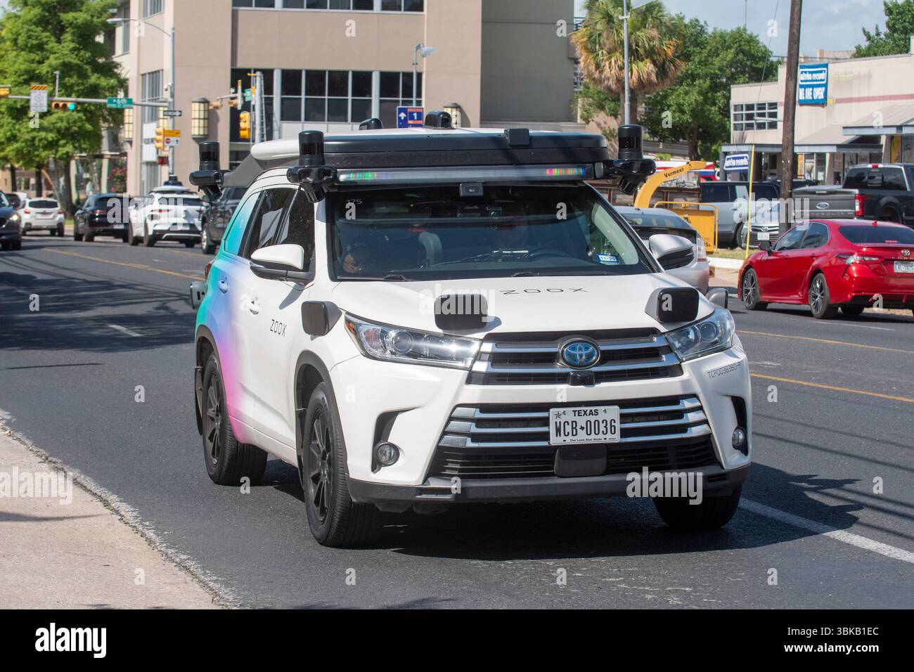 Austin, Tx, USA. 19th June, 2025. Zoox-branded Toyota Highlanders ...