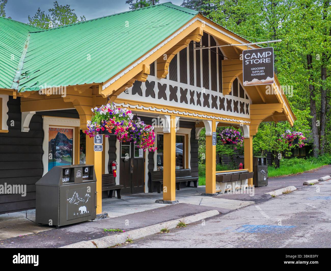 Camp Store, Lake McDonald, Glacier National Park, Montana Stock Photo ...