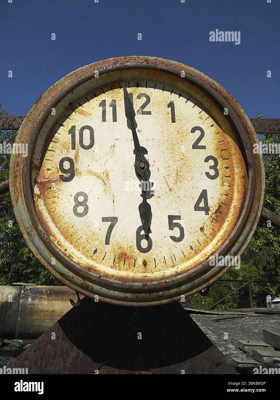 Destroyed dial hi-res stock photography and images - Alamy