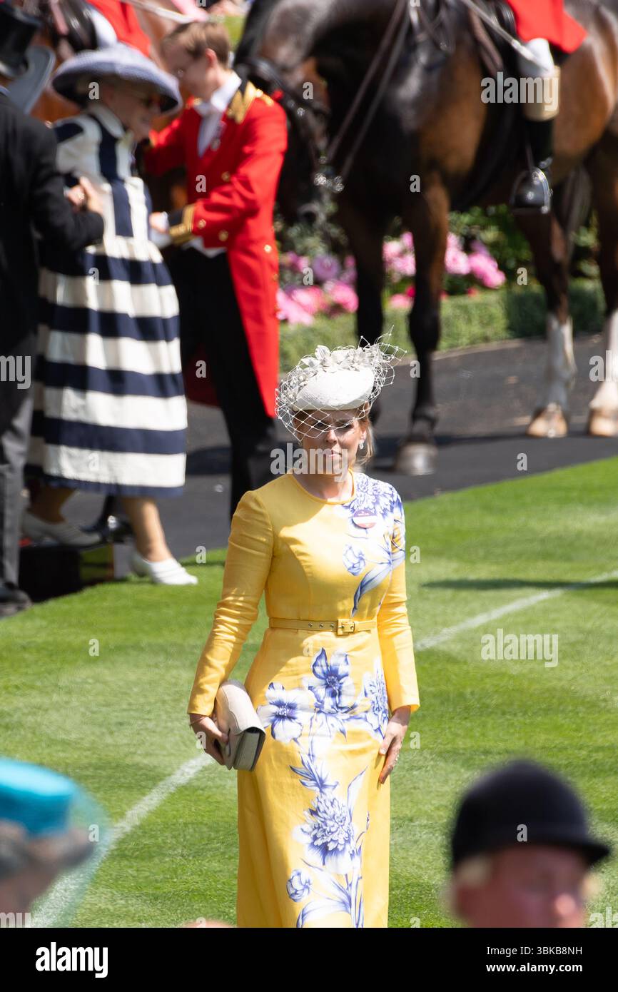 Ascot, Berkshire, UK. 19th June, 2025. Princess Beatrice (pictured) and ...