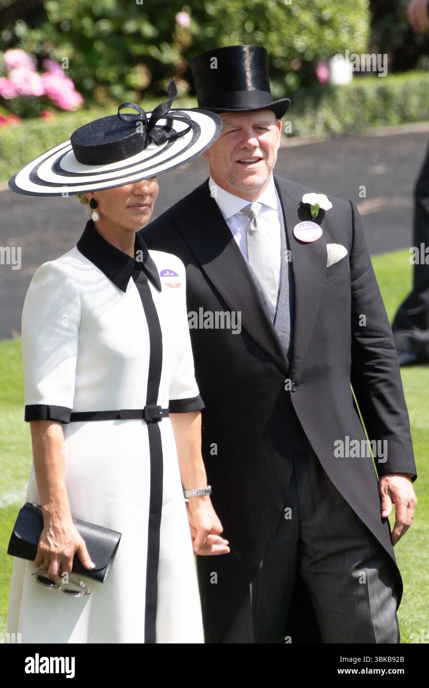 Ascot, Berkshire, UK. 19th June, 2025. Zara Tindall and her husband ...