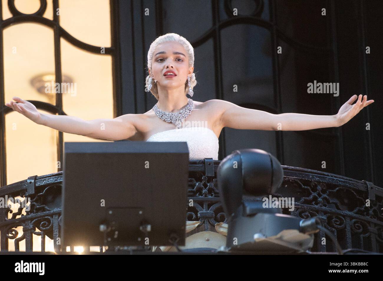 London, UK. 19 Jun 2025. American actress/singer Rachel Zegler, playing ...