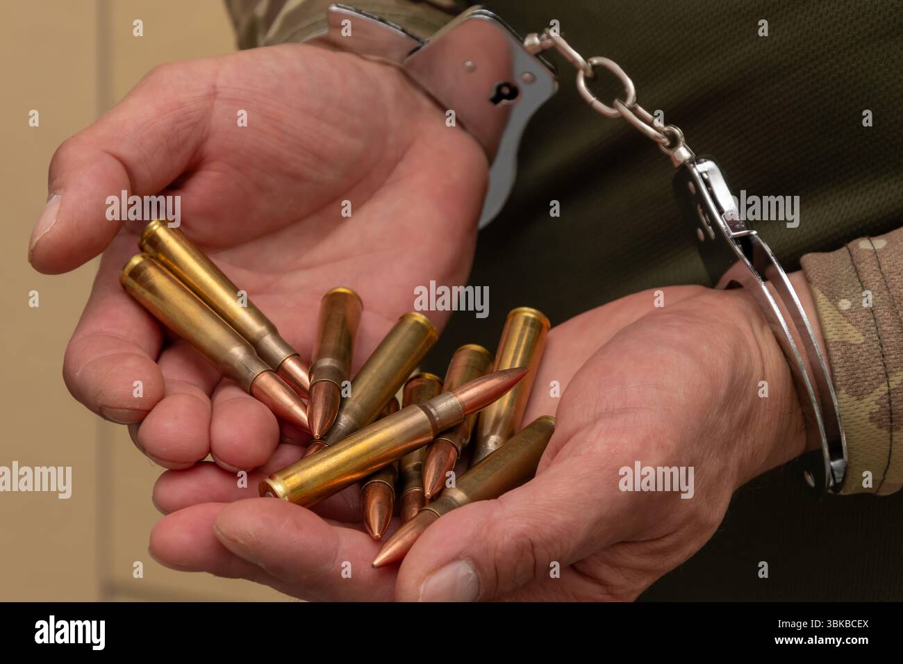 Crime scene suspect handcuffed hi-res stock photography and images - Alamy