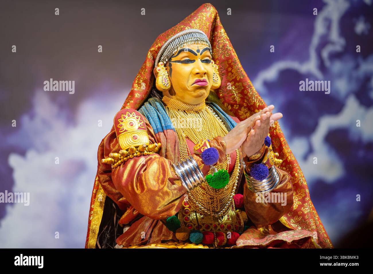 Kathakali Performance In Kerala, Malayalam Traditional Classic Indian ...