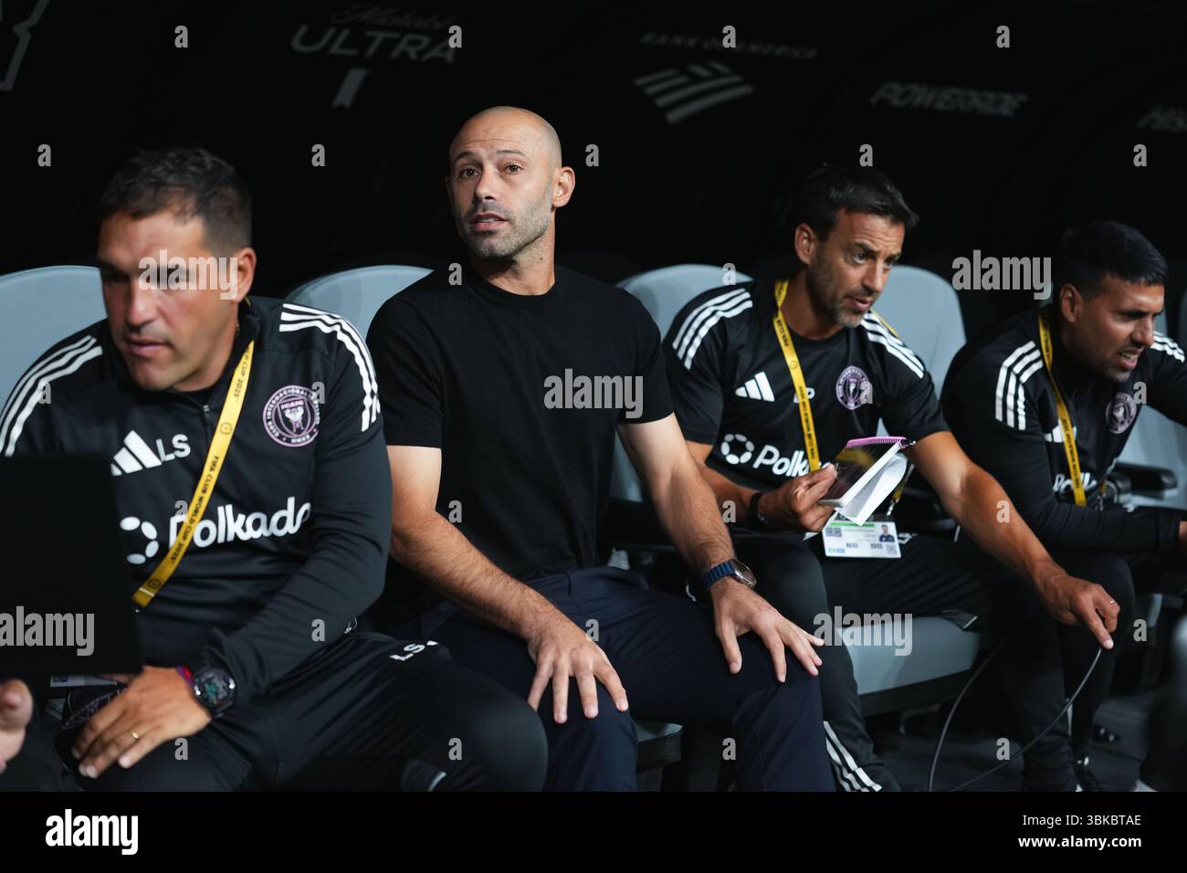 Atlanta, USA. 19th June, 2025. Javier Mascherano (2nd L), head coach of ...