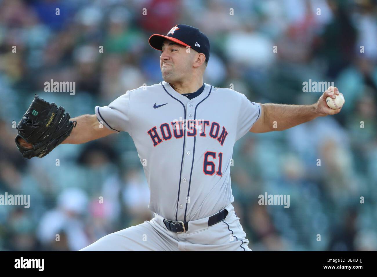 Houston Astros pitcher Colton Gordon delivers to an Athletics batter ...