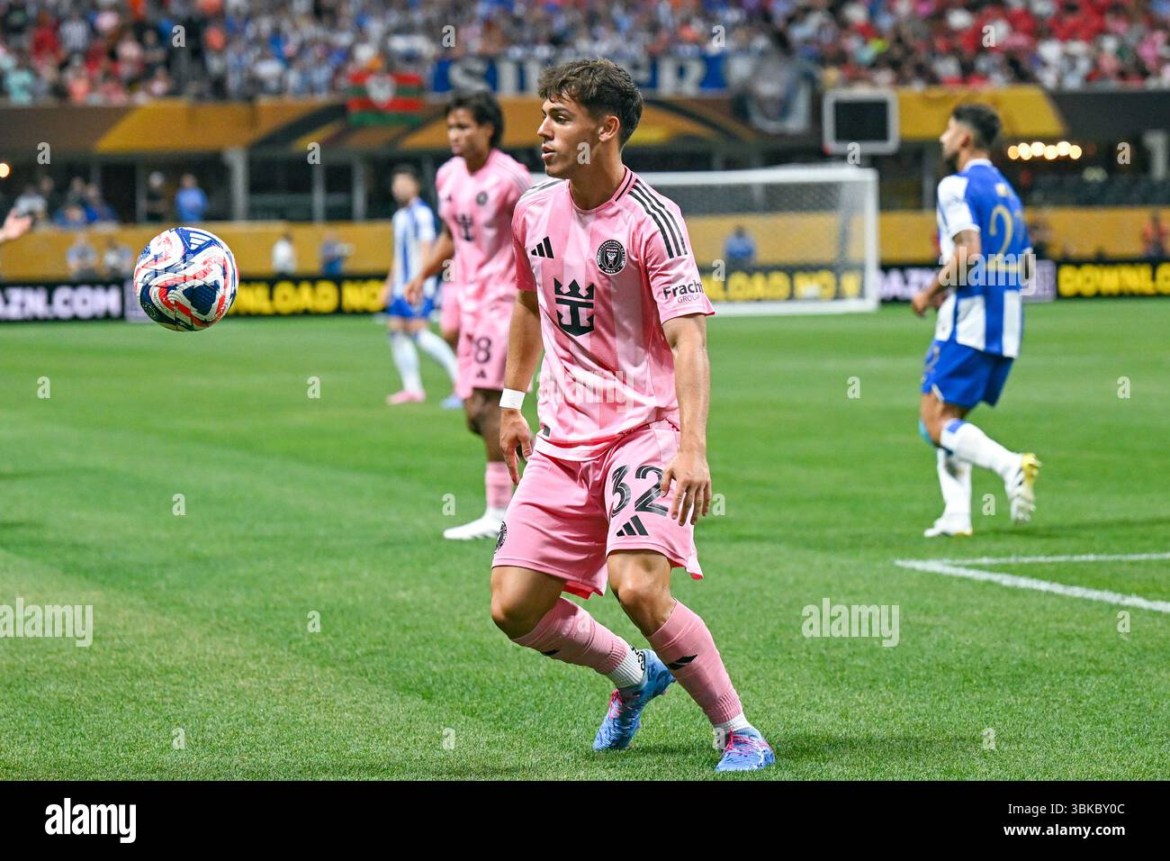 ATLANTA, GA – JUNE 19: Noah Allen #32 of Miami settles the ball during ...