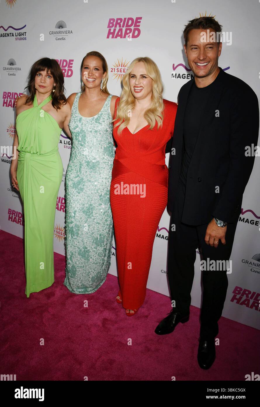 LOS ANGELES, CALIFORNIA - JUNE 18: Anna Chlumsky, Anna Camp, Rebel ...