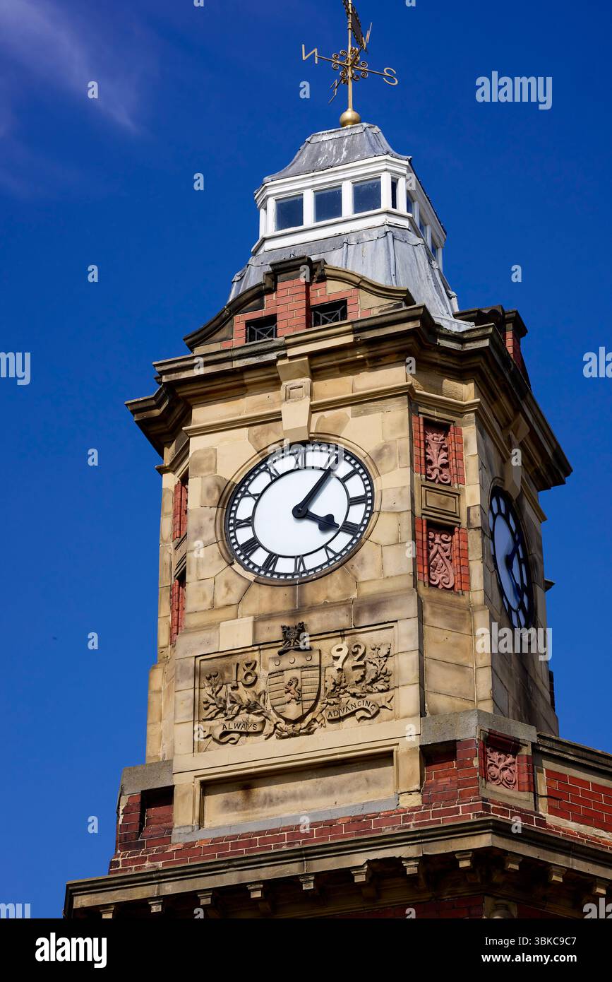 Tower town hall east hi-res stock photography and images - Alamy