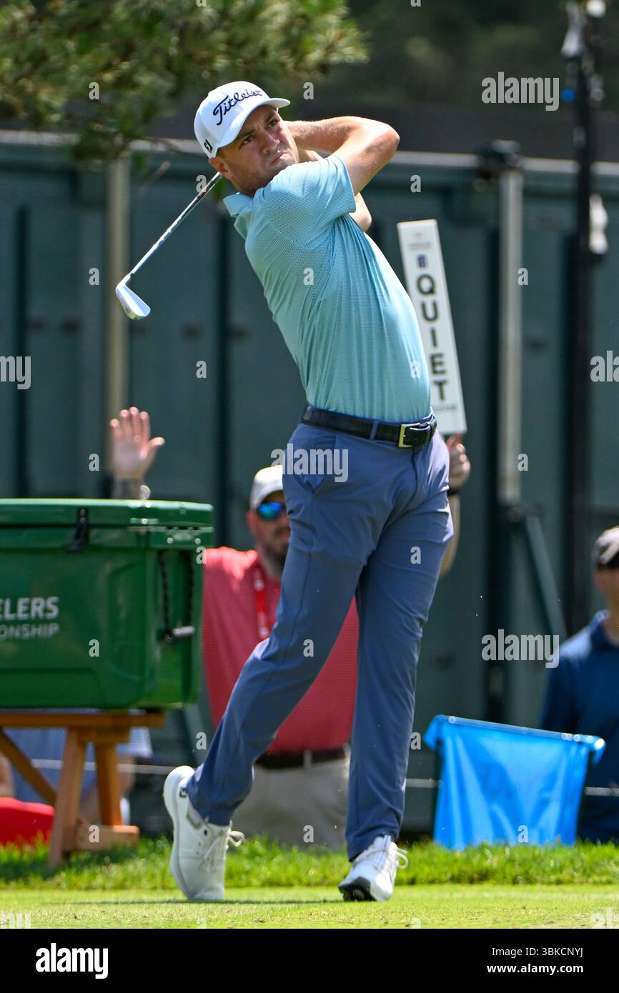 CROMWELL, CT - JUNE 19: Justin Thomas (USA) watches his tee shot on 5 ...