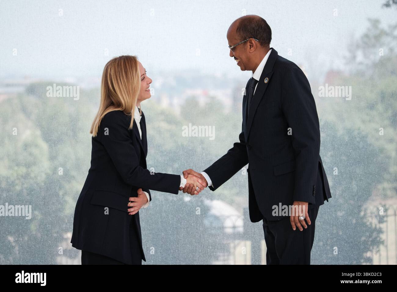 Rome, summit The Mattei Plan for Africa and the Global Gateway: A ...