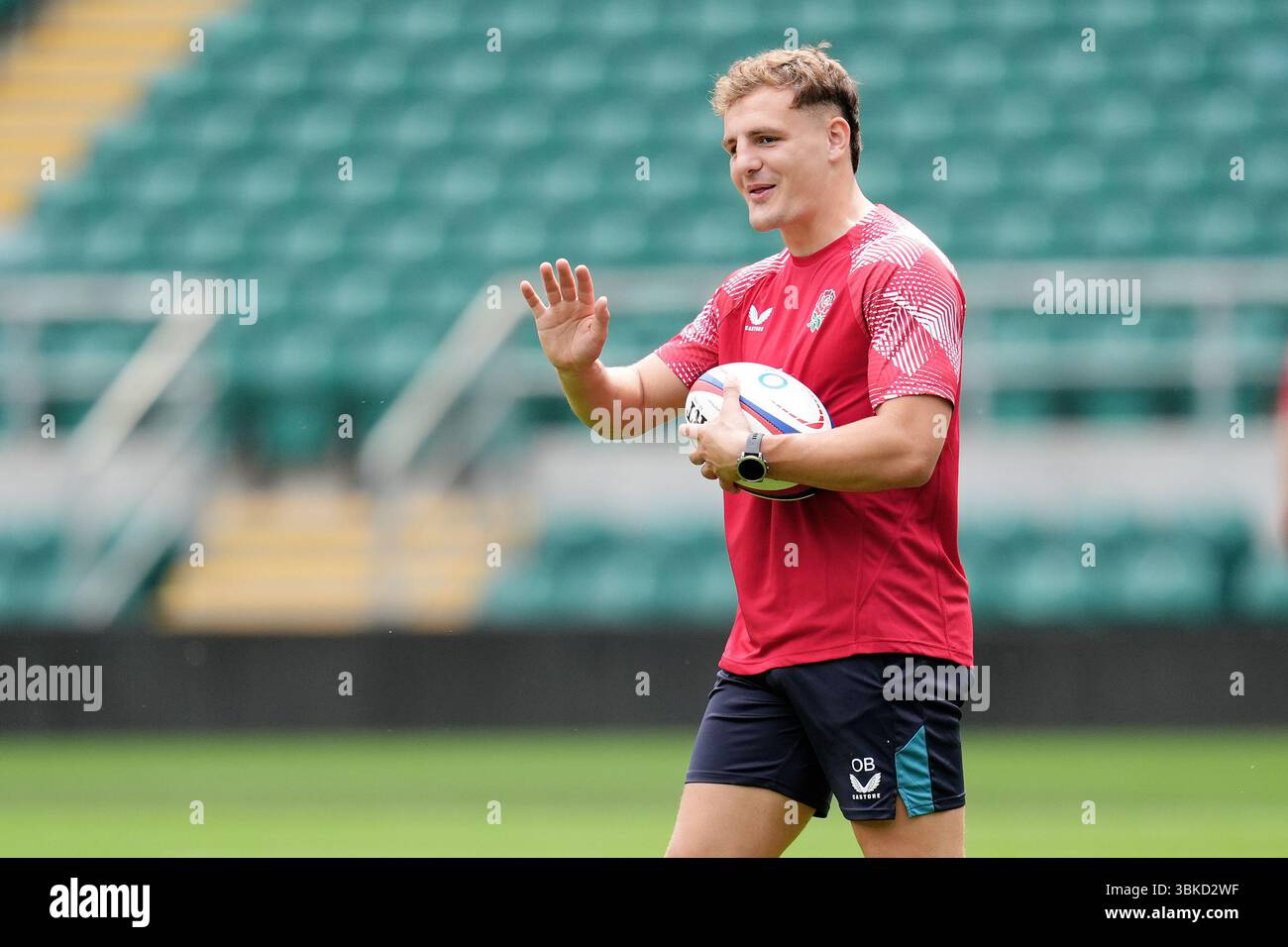 England's Oscar Beard during a training session at Allianz Stadium ...
