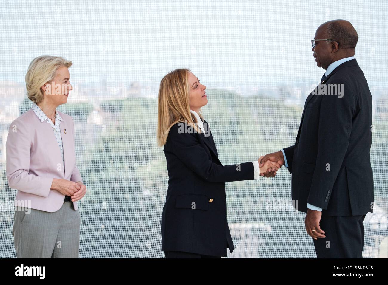 Rome, summit The Mattei Plan for Africa and the Global Gateway: A ...