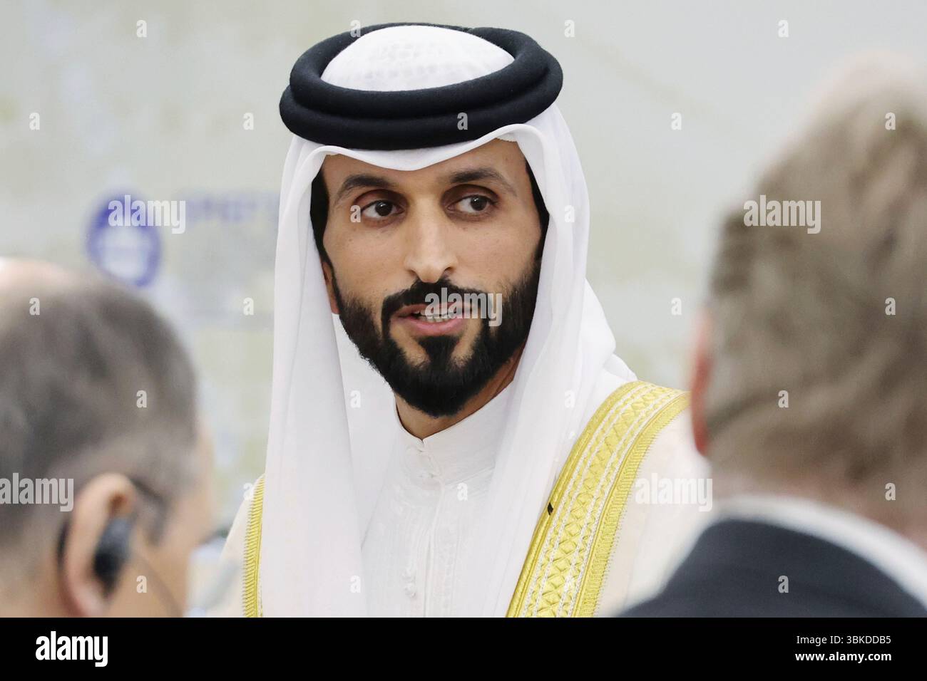 Shaikh Nasser bin Hamad Al Khalifa Commander of Bahrain's Royal Guard speaks to Russian ...