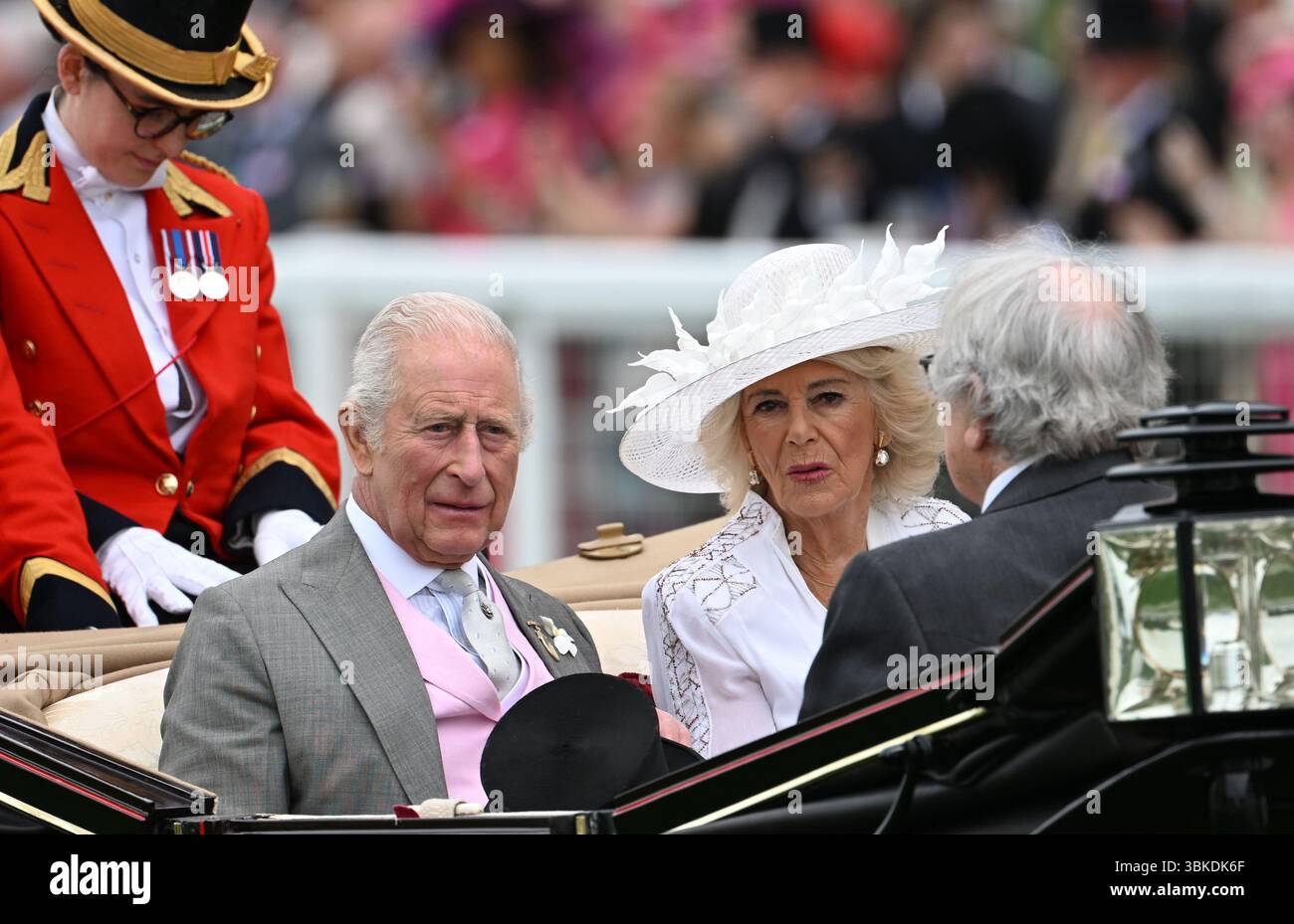 Ascot Racecourse, Berkshire, UK. 20th June, 2025. Royal Ascot Horse ...