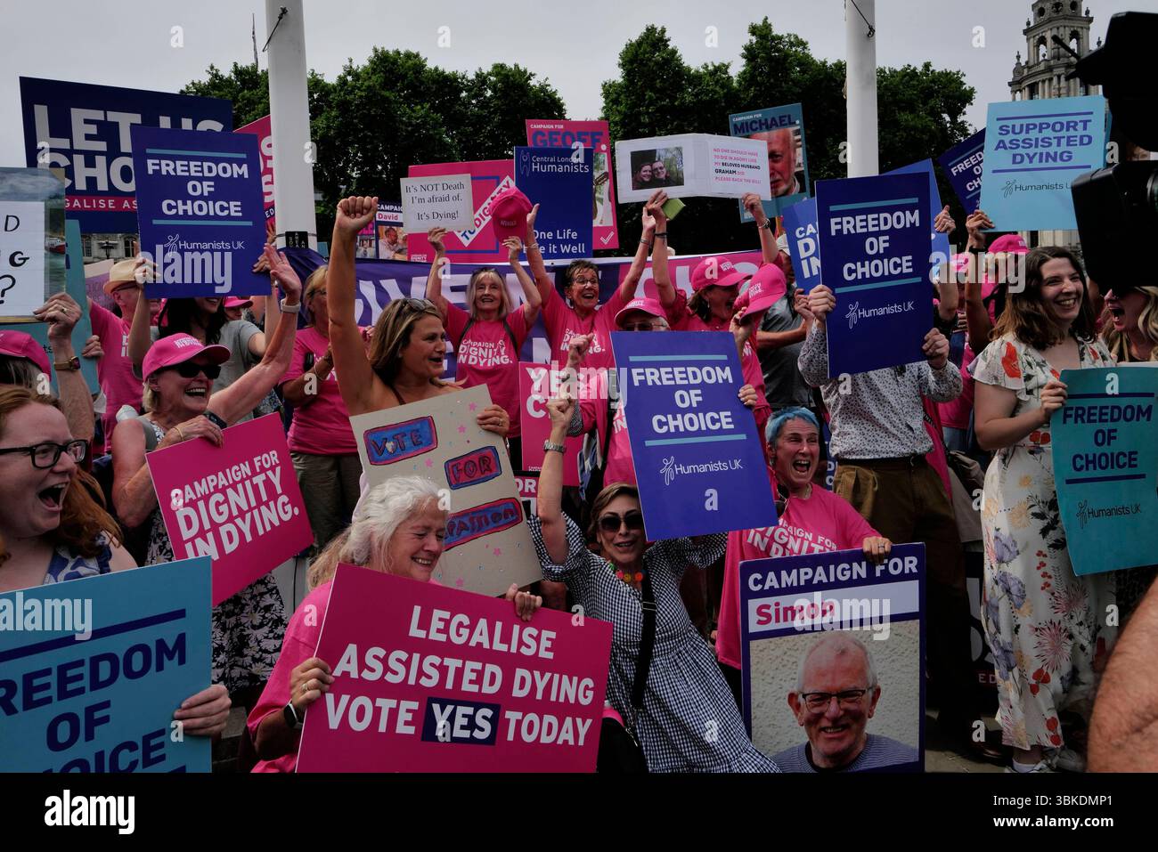 RECORD DATE NOT STATED Assisted Dying Bill Protest in London Supporters ...