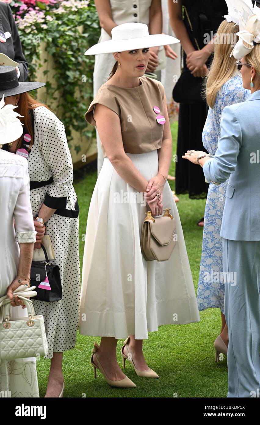 Ascot, UK. June 20th, 2025. Princess Beatrice attending day four of ...