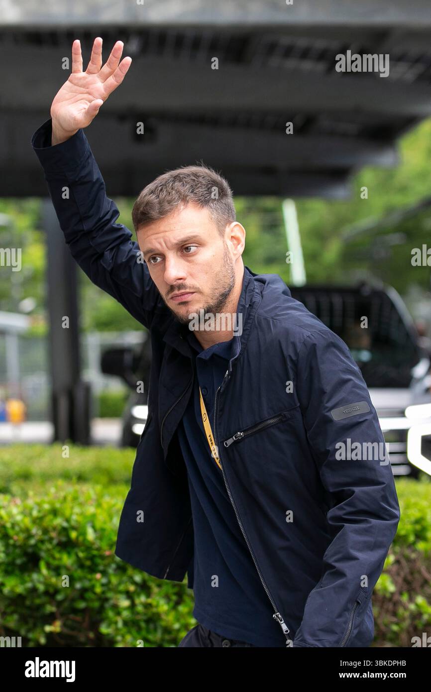 Atlanta, USA. 19th June, 2025. FC Porto head coach Martin Anselmi ...