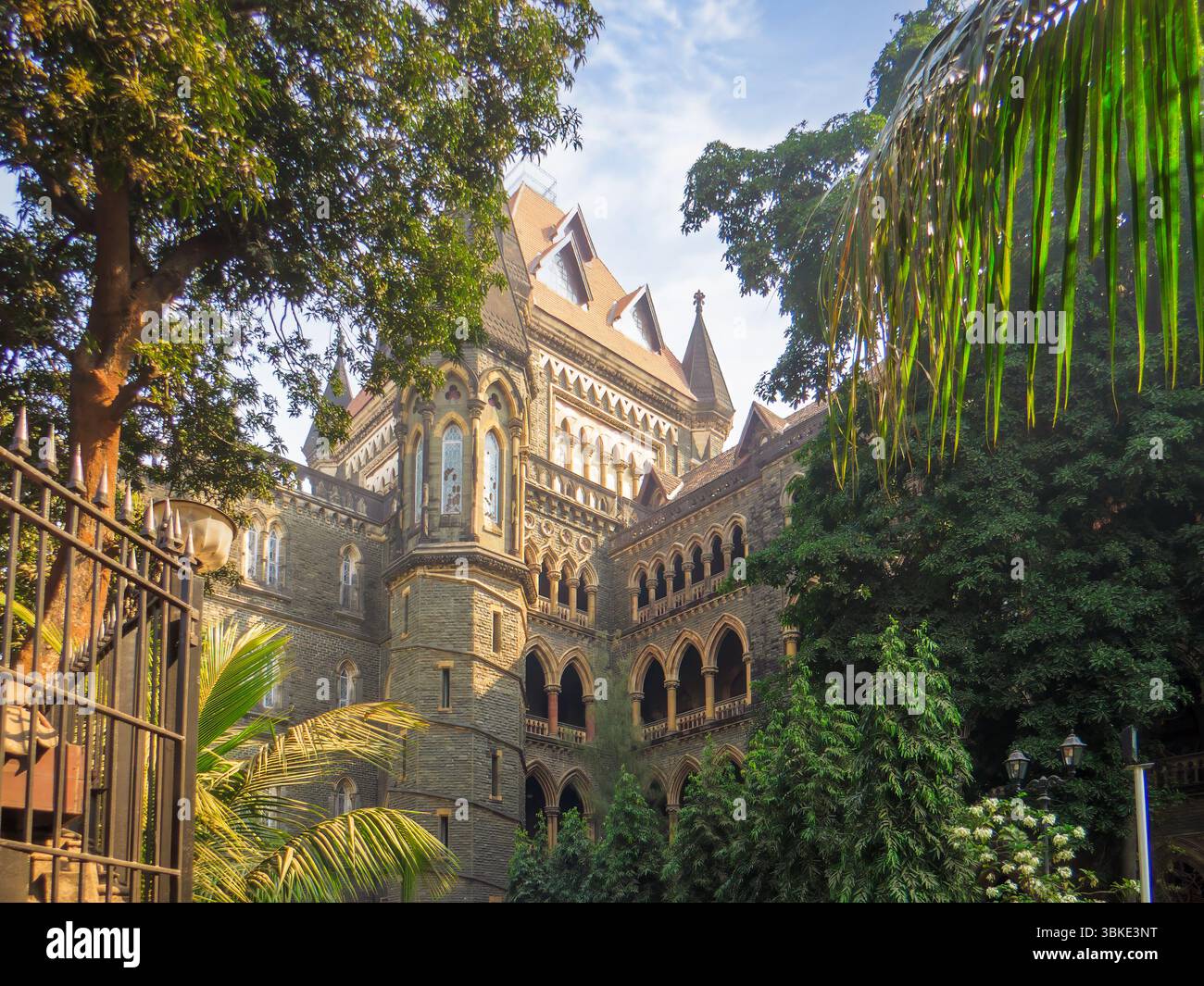 Bombay high court hi-res stock photography and images - Alamy