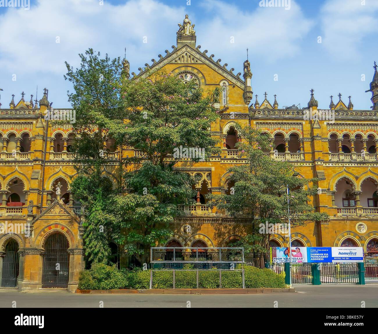 Chhatrapati Shivaji Terminus (CST) is a UNESCO World Heritage Site and ...
