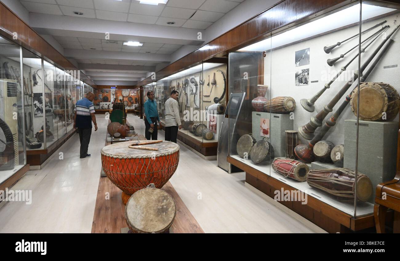 New Delhi, India. 20th June, 2025. NEW DELHI, INDIA - JUNE 20: Visitors ...
