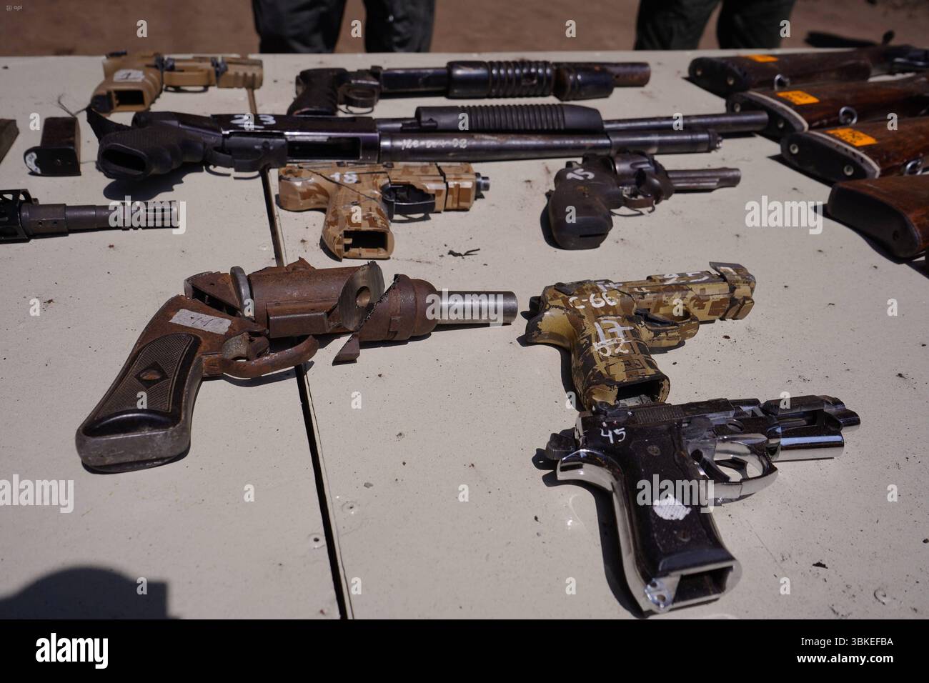 GYE WEAPONS DESTRUCTION Guayaquil, Friday, June 20, 2025 At the Andec ...