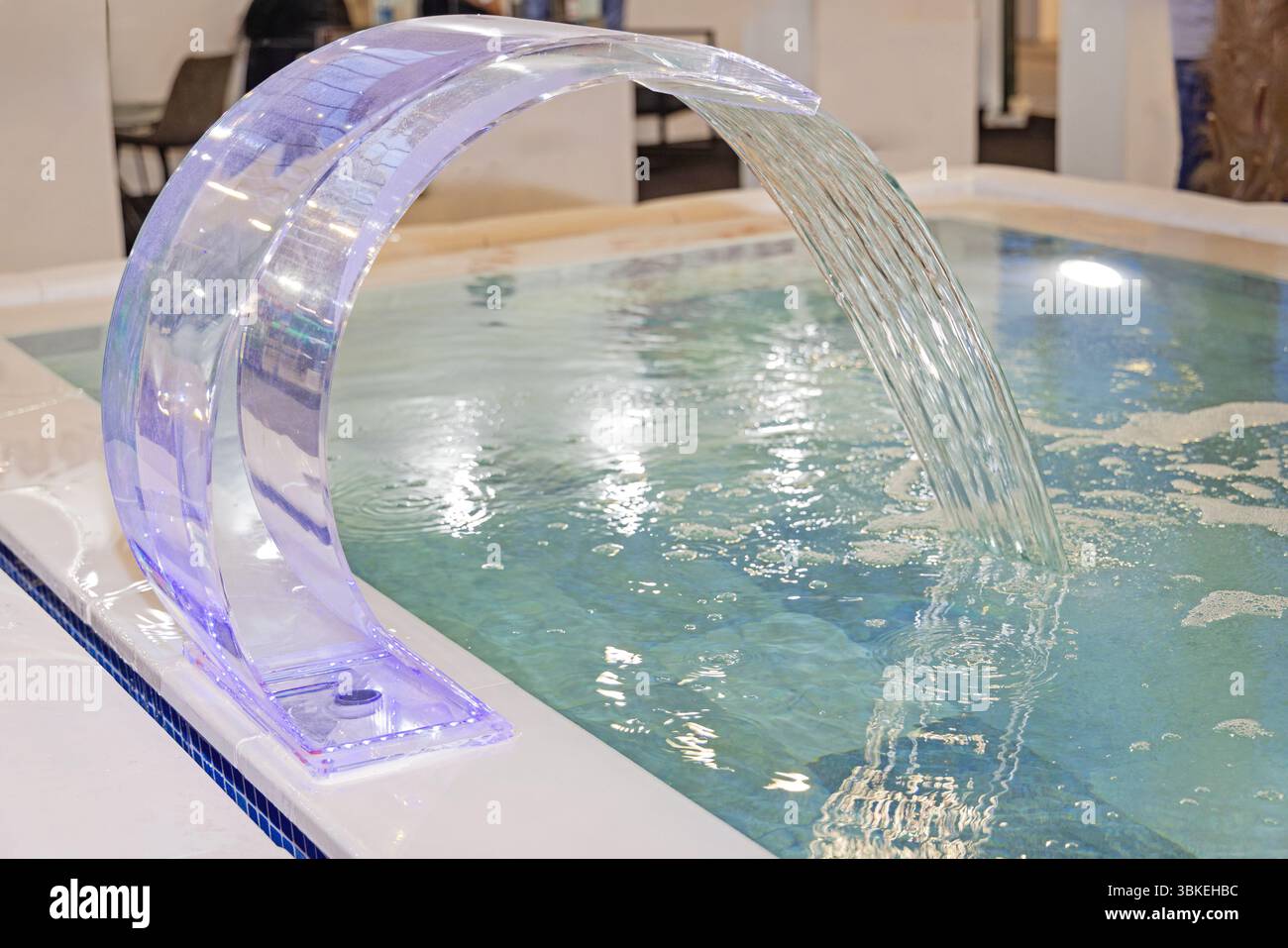Curved Acrylic Waterfall High Water Flow in Modern Spa Pool Stock Photo ...