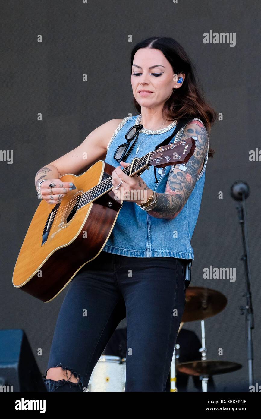 Isle of wight festival 2025 hi-res stock photography and images - Alamy