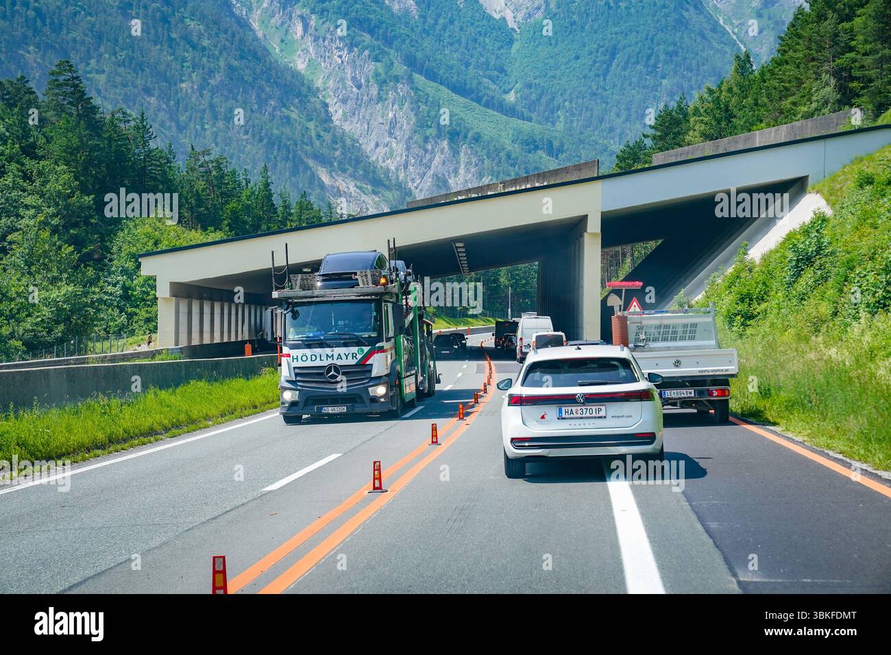 Bezirk Hallein, Österreich, Europa, Autobahn A10, Tauernautobahn ...