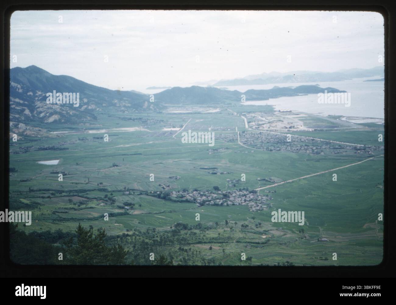 Postwar south korea hi-res stock photography and images - Alamy
