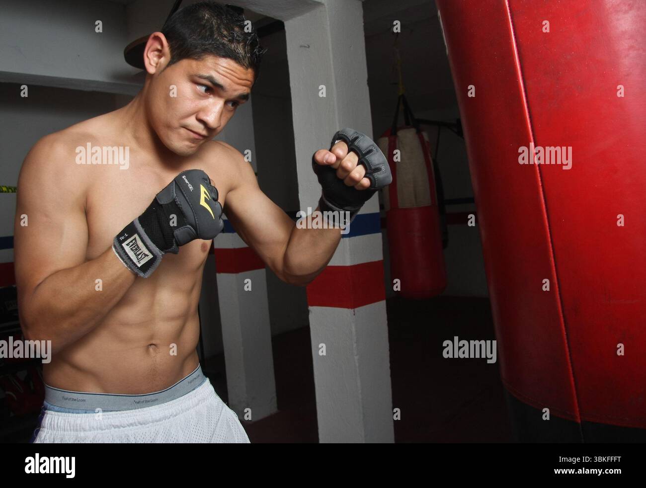 Rogelio Medina, or Porky Medina, boxer, boxing fighter, training at the ...