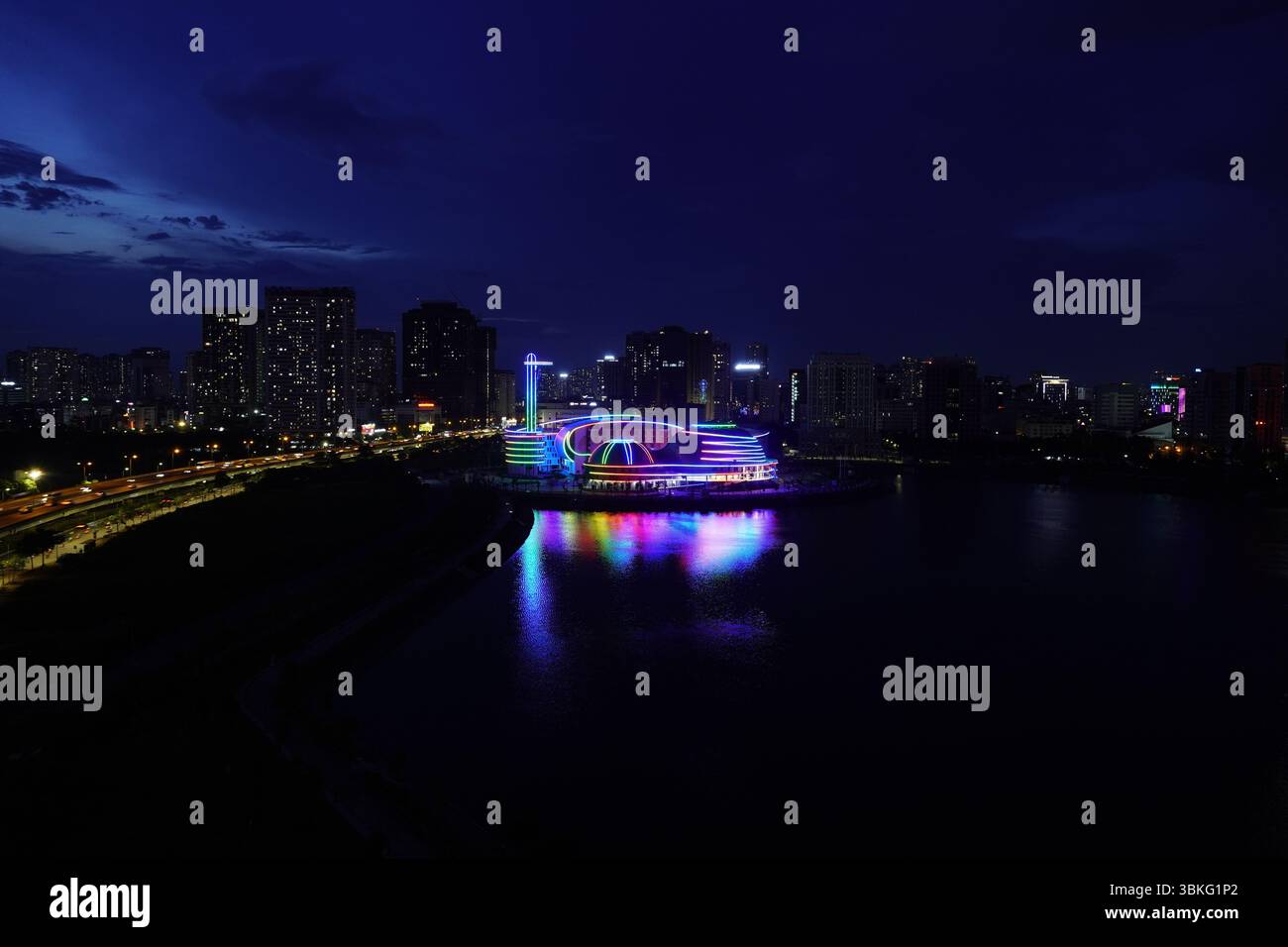 Hanoi childrens cultural palace hi-res stock photography and images - Alamy