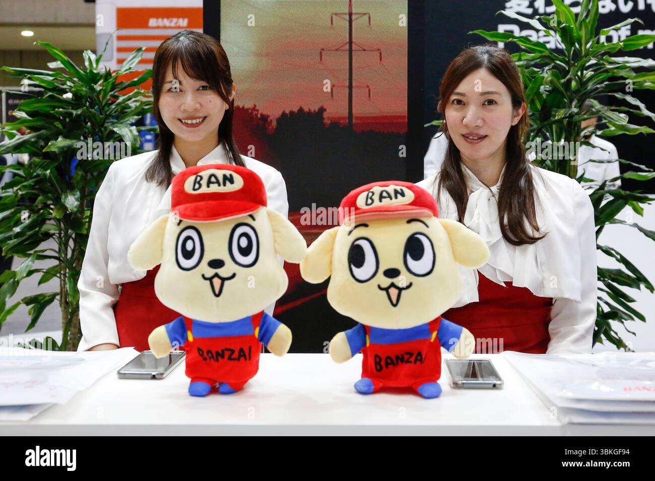 Booth assistants hi-res stock photography and images - Alamy