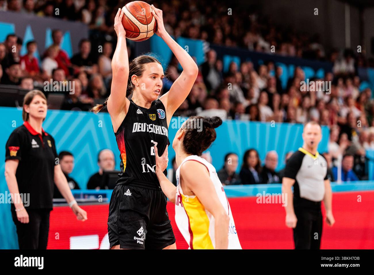 Hamburg, Deutschland. 20th June, 2025. Emily Bessoir (Deutschland, 22 ...