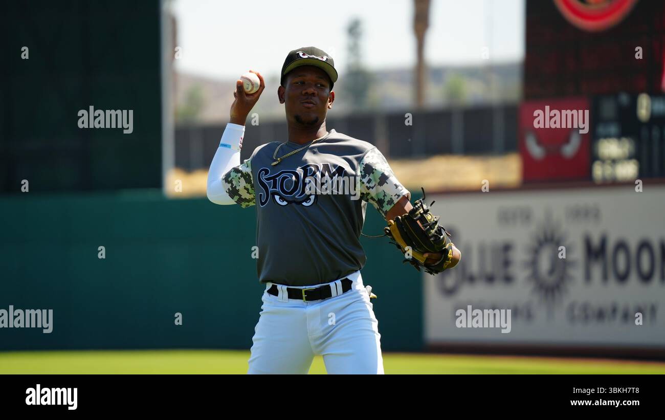 June 11, 2025, Lake Elsinore, CA: YENDRY ROJAS (#10) warms up before a ...