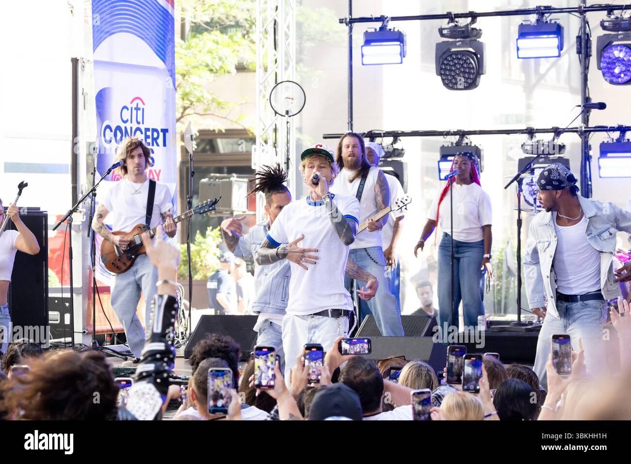 Ny. 20th June, 2025. Machine Gun Kelly MGK BAND on stage for NBC Today ...