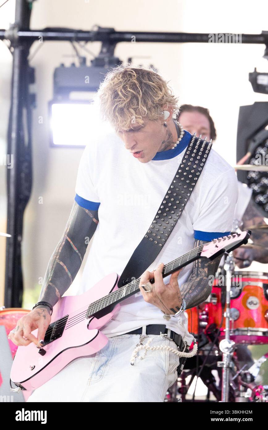 Ny. 20th June, 2025. Machine Gun Kelly on stage for NBC Today Show ...