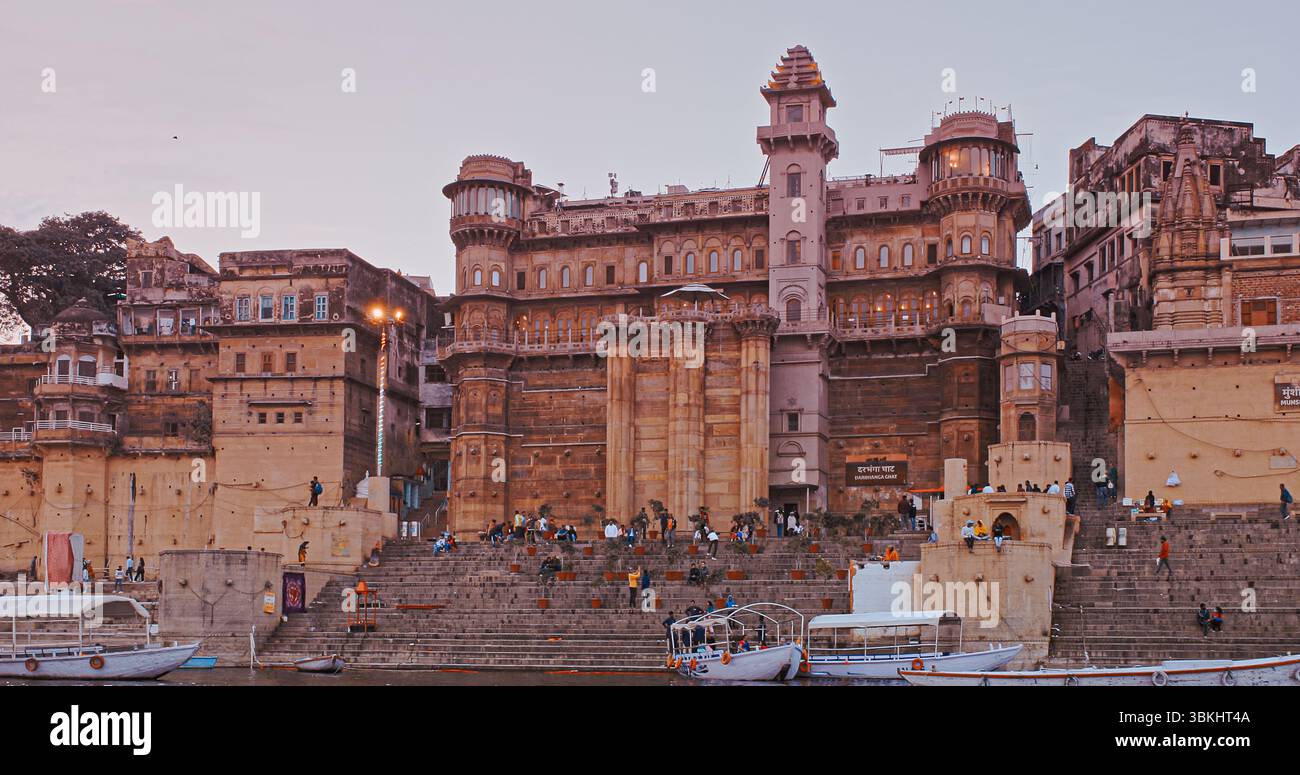 View ganga river embankment hi-res stock photography and images - Alamy