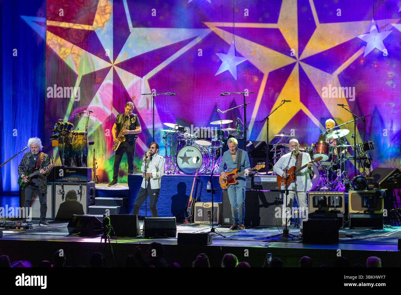 HOLLYWOOD, FL-JUNE 20: (L-R) Steve Luthaker, Warren Ham, Ringo Starr ...