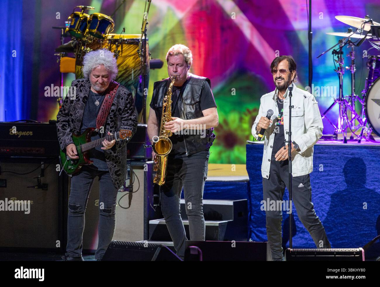 HOLLYWOOD, FL-JUNE 20: (L-R) Steve Luthaker, Warren Ham, Ringo Starr ...