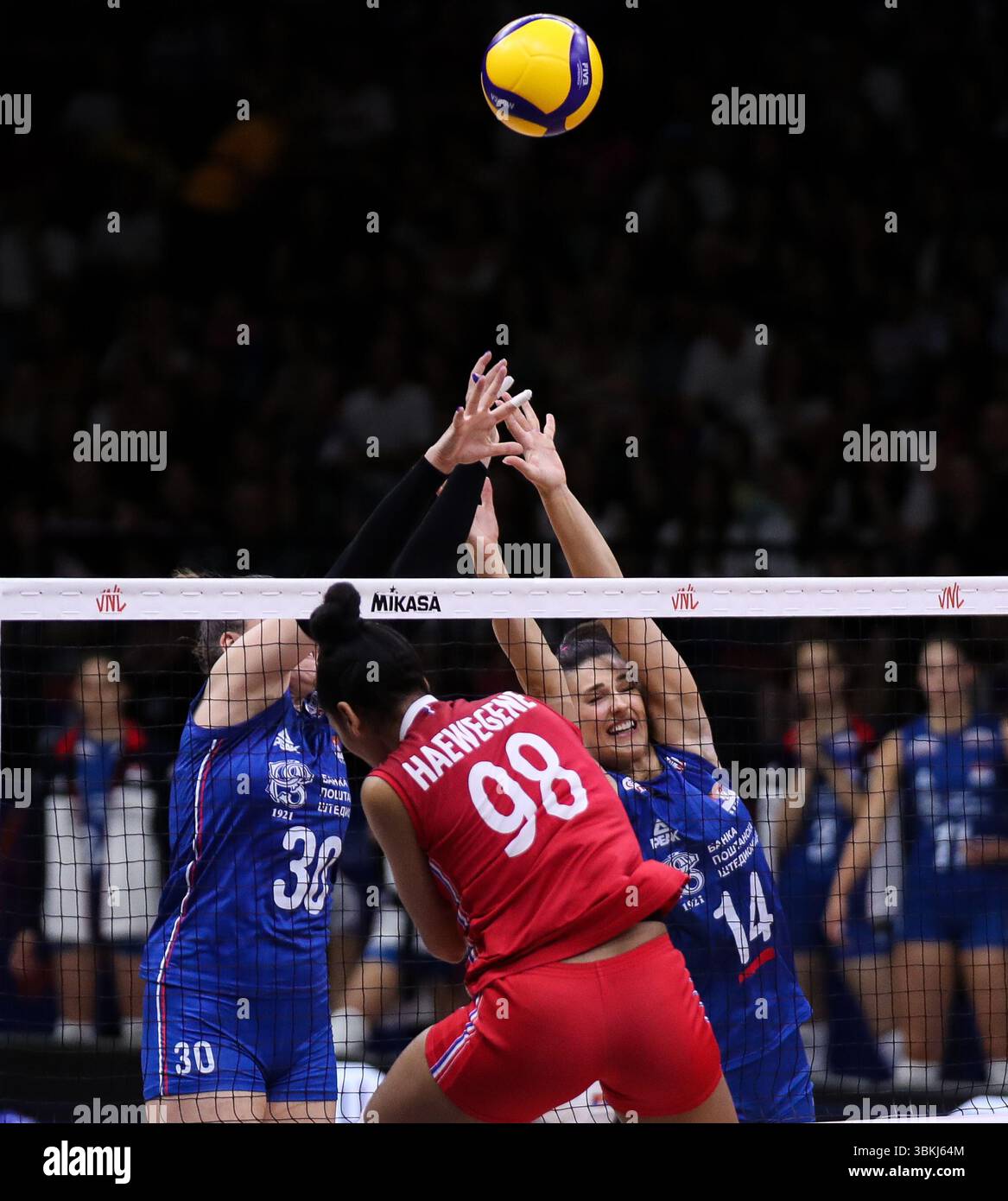 Belgrade, Serbia. 21st Jun 2025. Rada Perovic (L) and Maja Aleksic (R ...
