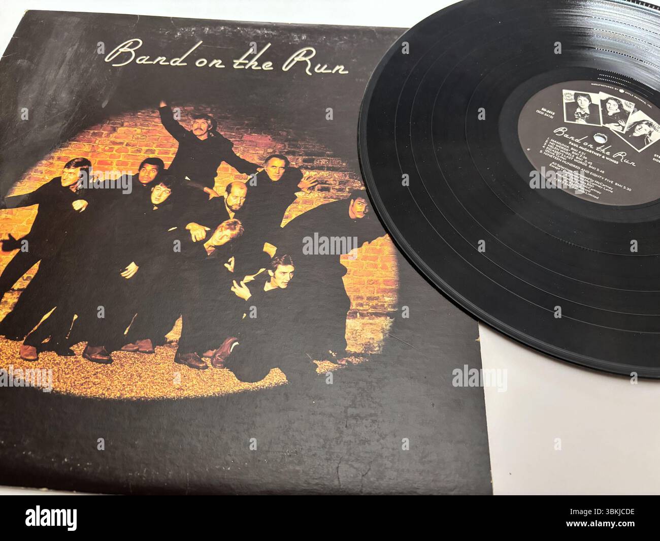 Band on the run album cover hi-res stock photography and images - Alamy