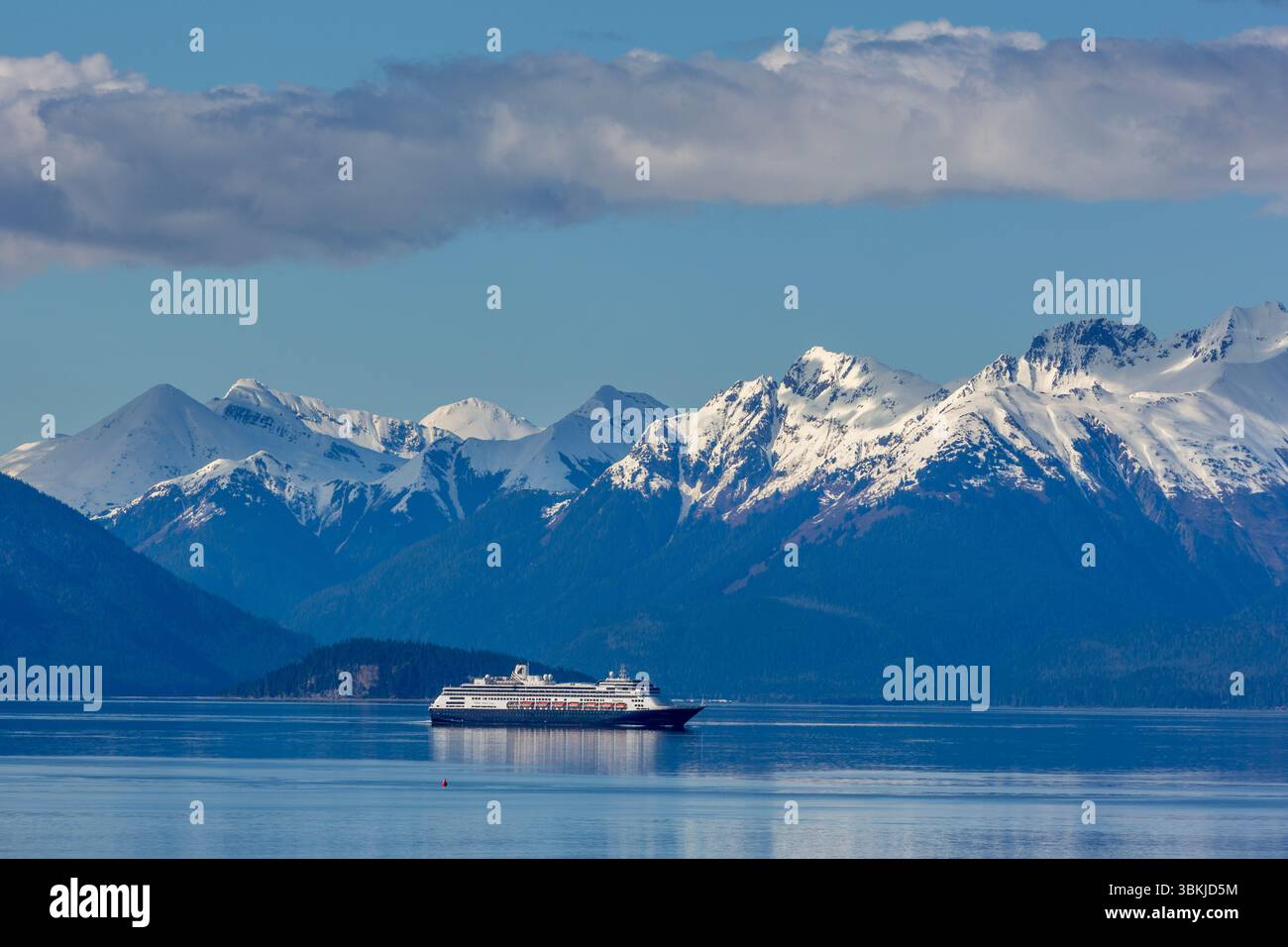 Cruise ship, Icy Strait Point, Hoonah, Chichagof Island, Alaska, USA ...